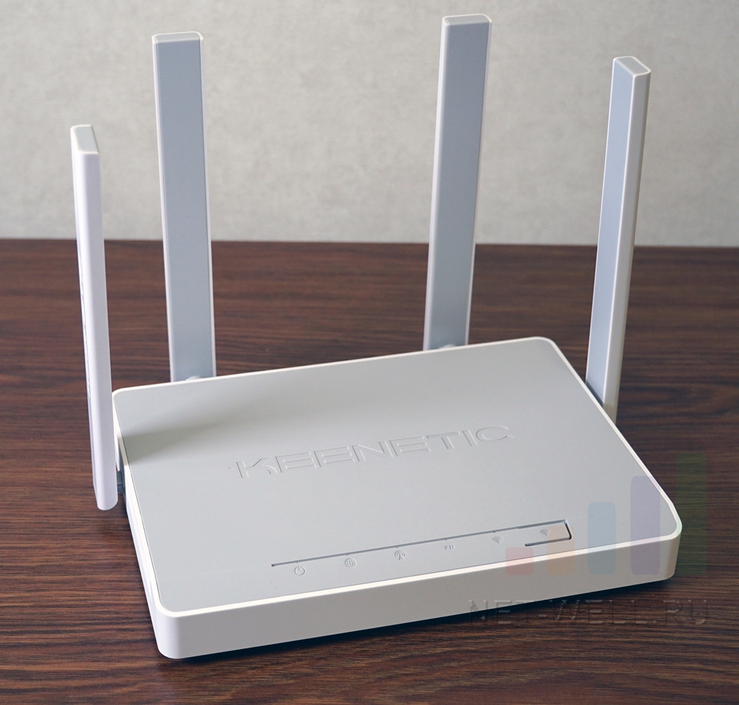 Keenetic Skipper 4G внешний вид, распаковка, характеристики.